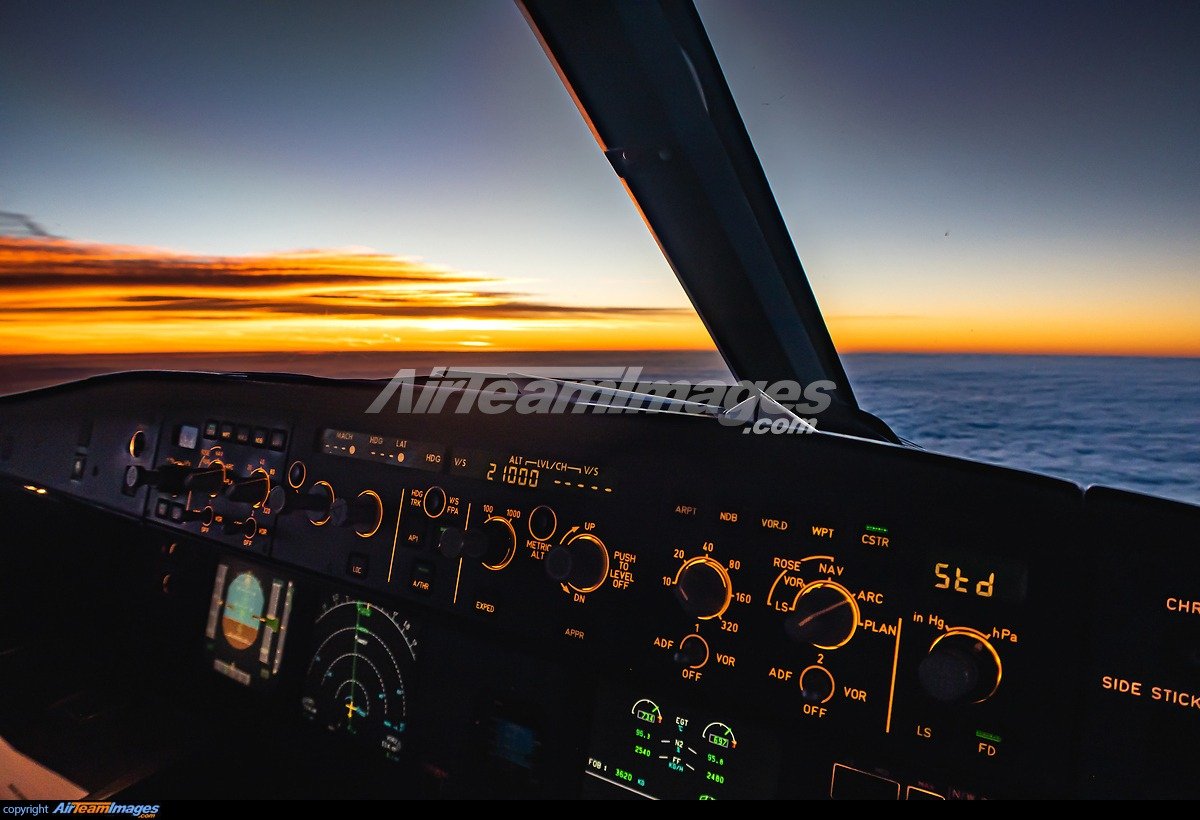 Airbus A320 Cockpit Wallpaper Aircraft Cockpit Images Free Download
