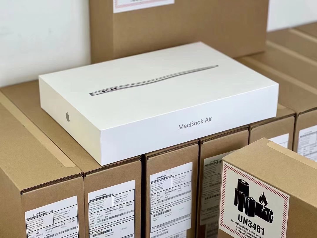 Macbook Air Box 2022
