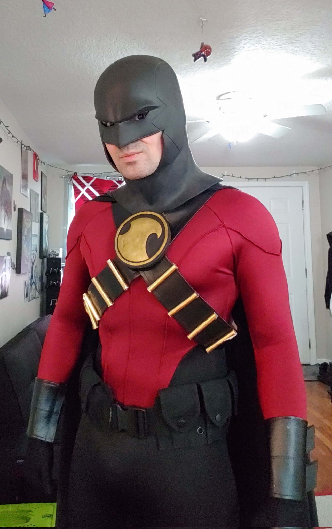 Red Robin Cowl