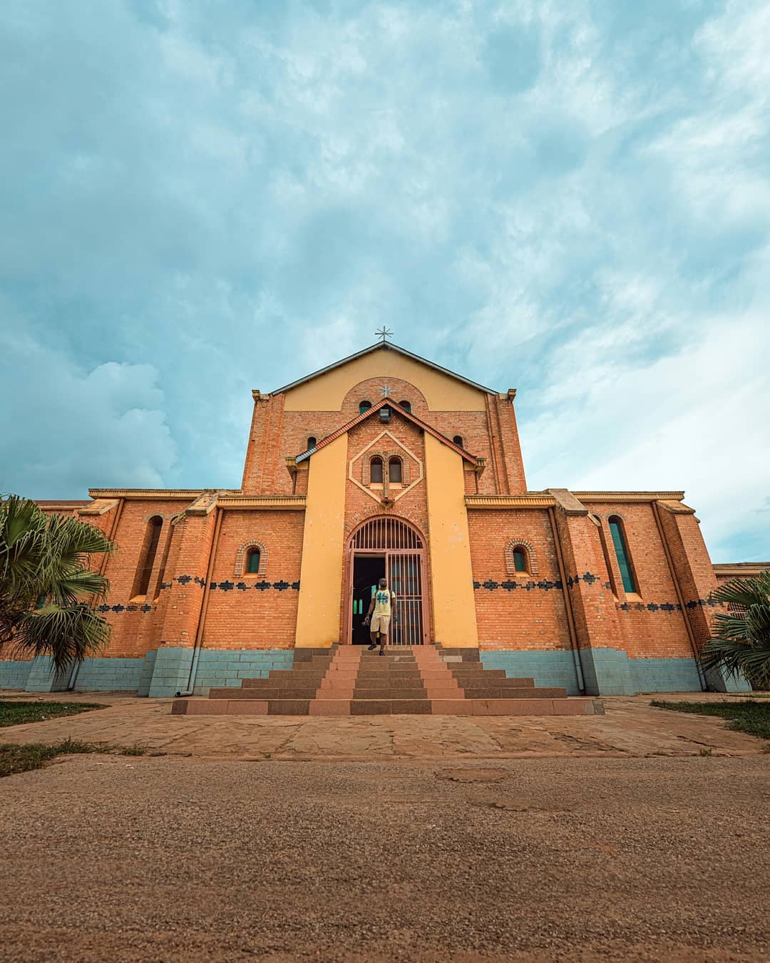 Kisantu Catholic Cathedral From Mission To Church: Nature, Spatiality,