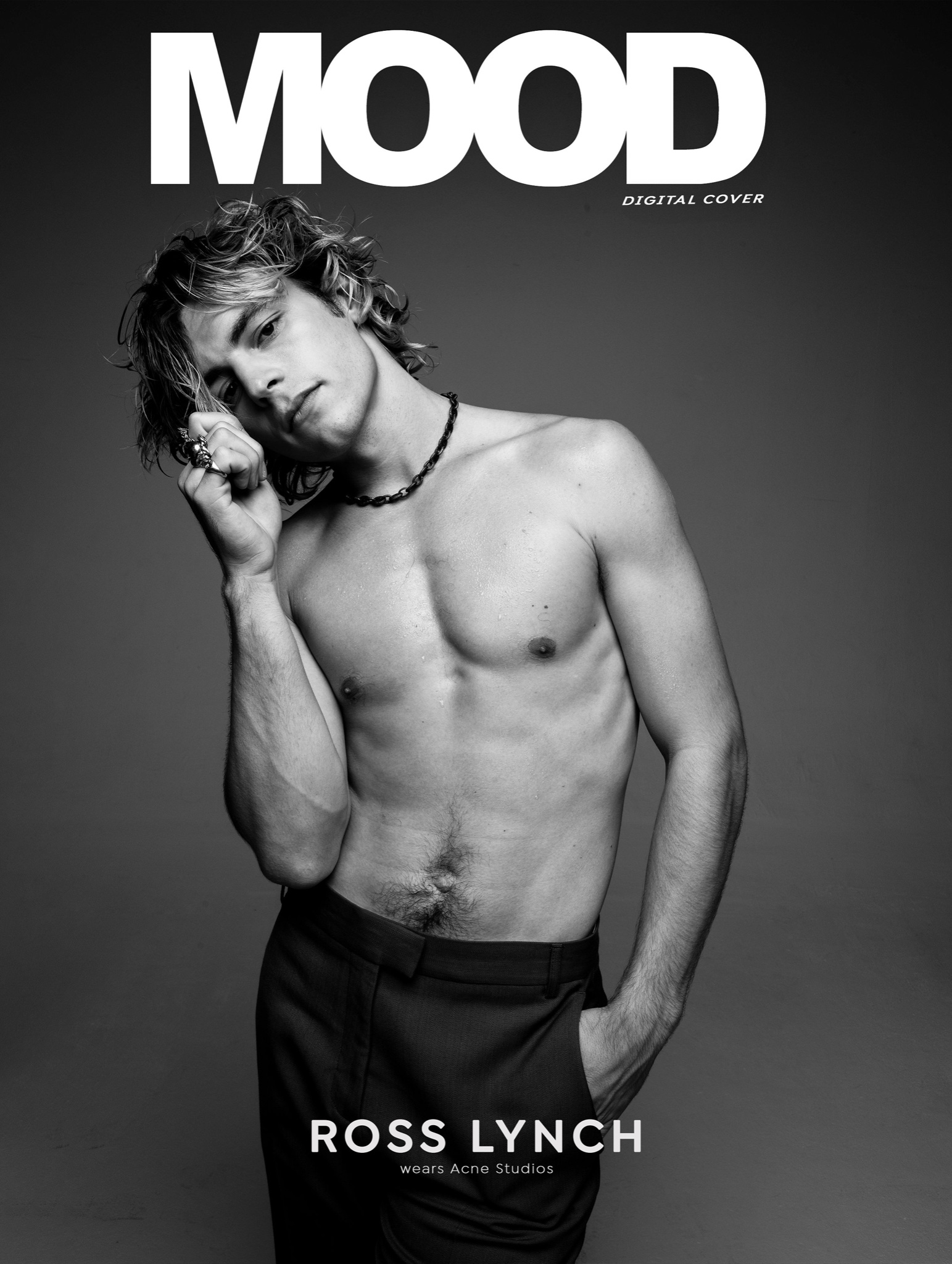 Ross Lynch Muscles 2022