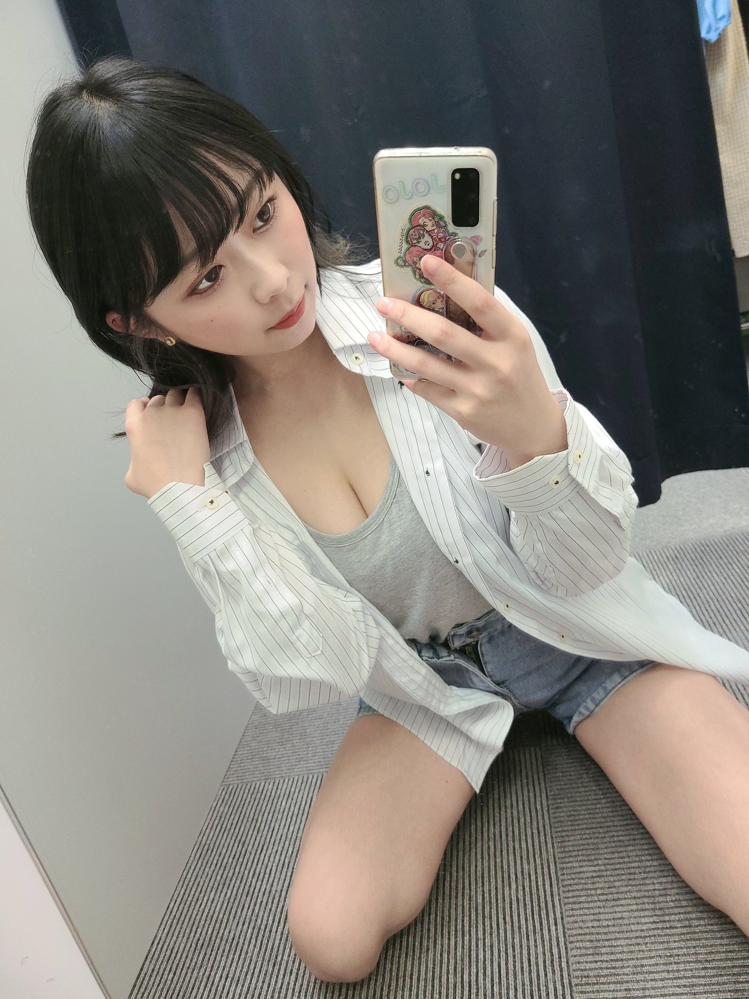 蒼猫いな🦄💙💜C101(日)東コ25a on Twitter: "今日も頑張るゾ(ФωФ)💙💜 https://t.co/3oYtkXDArD" / Twitter