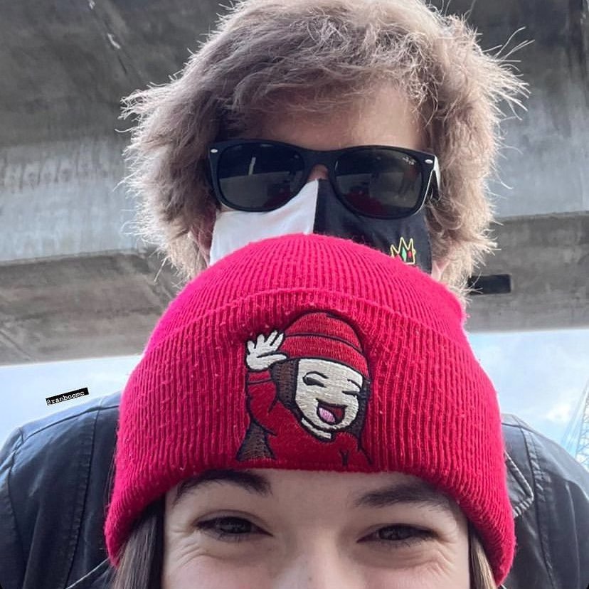 amity / robyn (taylor’s version) (@VWOOPBOO) さんのイラスト・マンガ作品まとめ (2 件 ...