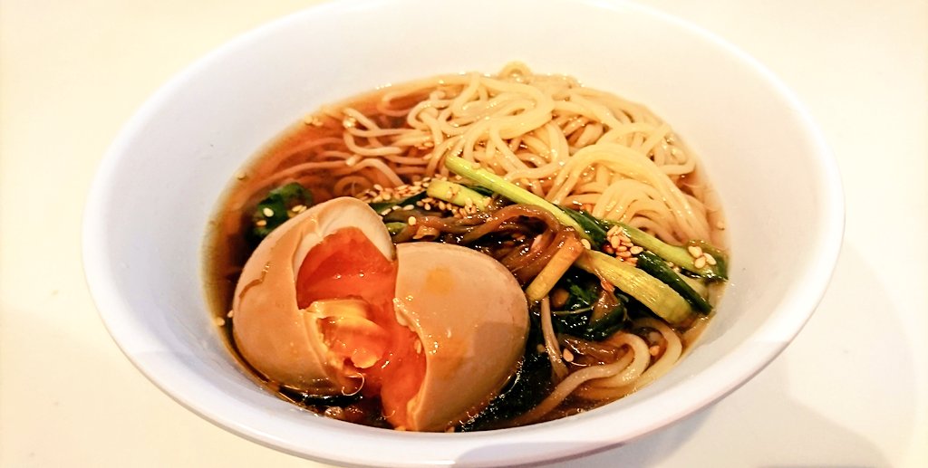 「悪魔の煮卵オンザらーめんってことよ 」|ペケこ@バーチャルめうしおじさんのイラスト