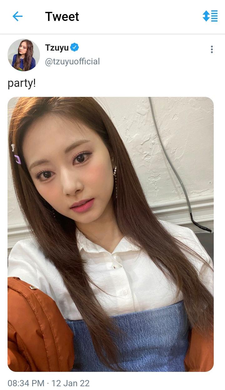 ryeji au 📌 | Sanayeon au 📌 on Twitter: "24. ready. https://t.co/B8LJP69pST" / Twitter