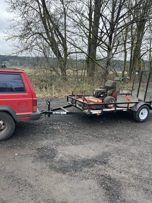 TW Pornstars - Dallas Scott Hanneman. Pictures and videos from Twitter.