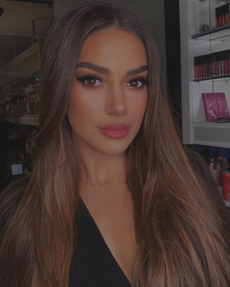 Elvana Gjata Instagram