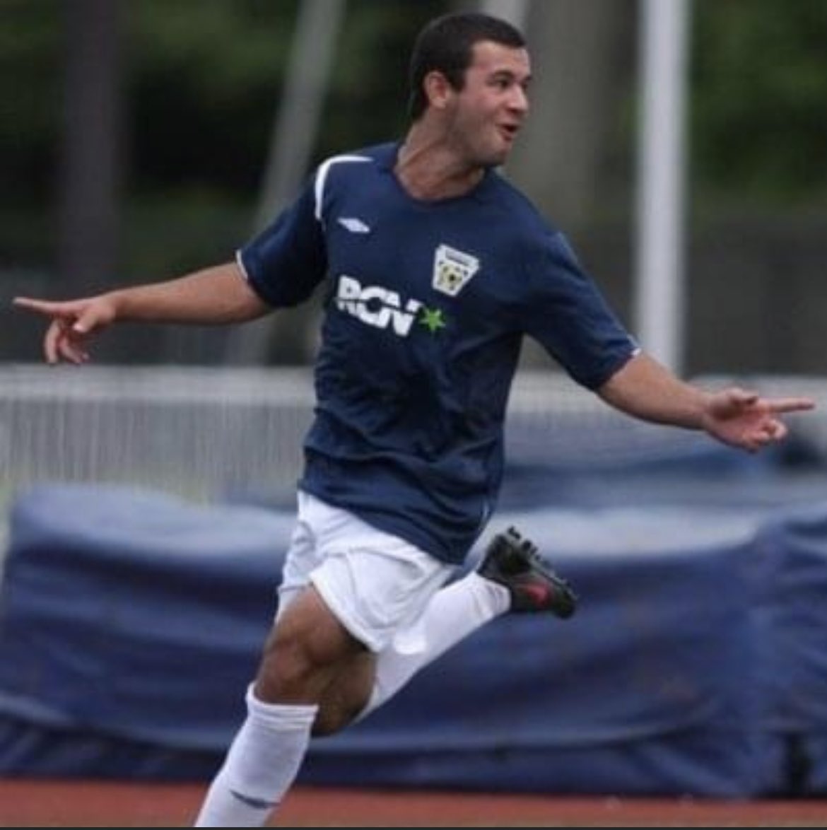 VaporFi on Twitter: "#VapeArmy My name is Tom Ehrlich, and I’m proud to say that @MejiasDev and ...