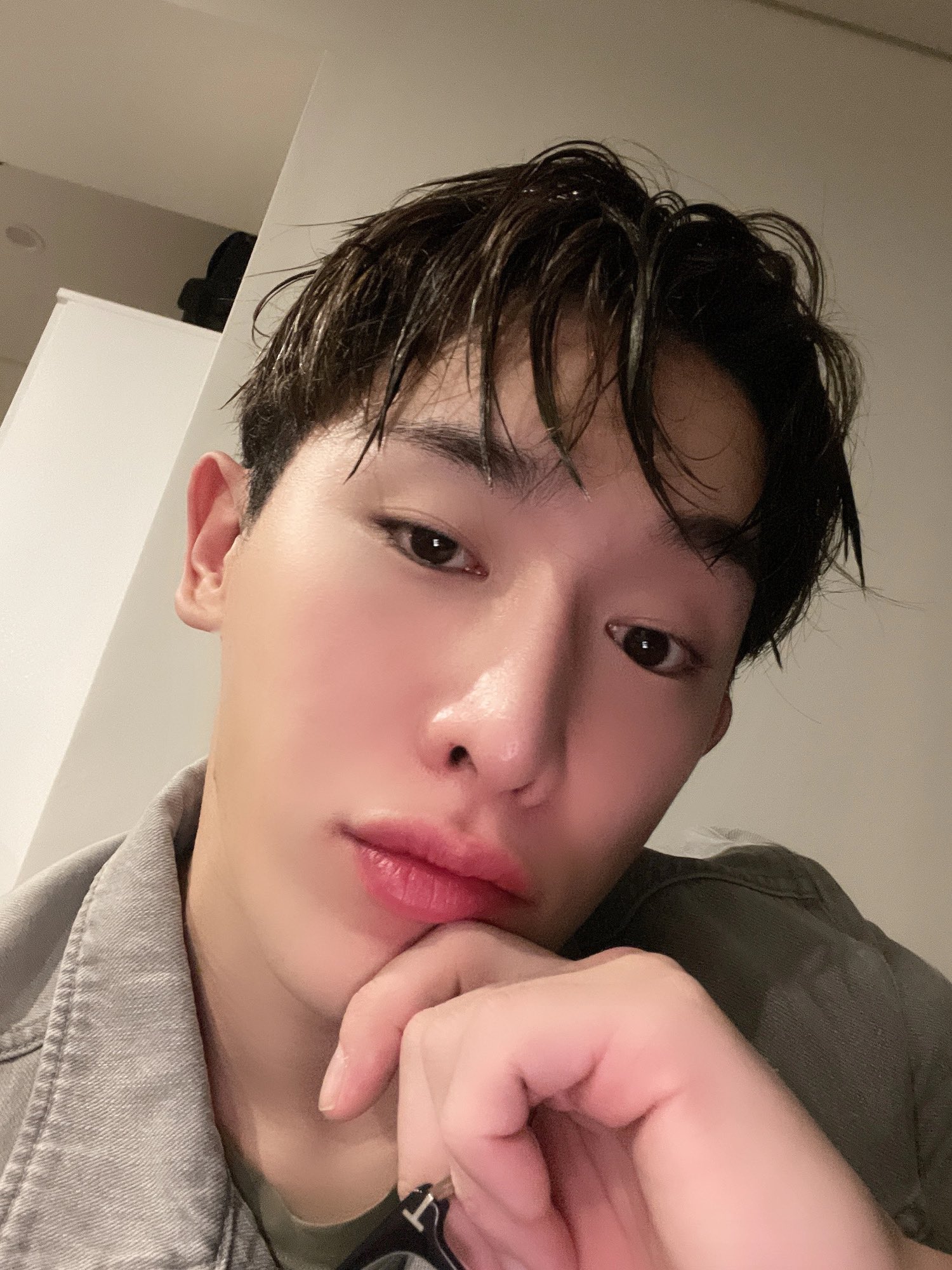 WONHO Official on Twitter: "기대중?!? #원호 #WONHO https://t.co/4xLVCLF5xb" / Twitter