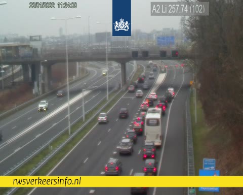 Rijkswaterstaat Verkeersinformatie on Twitter: "⛔ | Door een ongeluk is de rechtertunnelbuis van ...