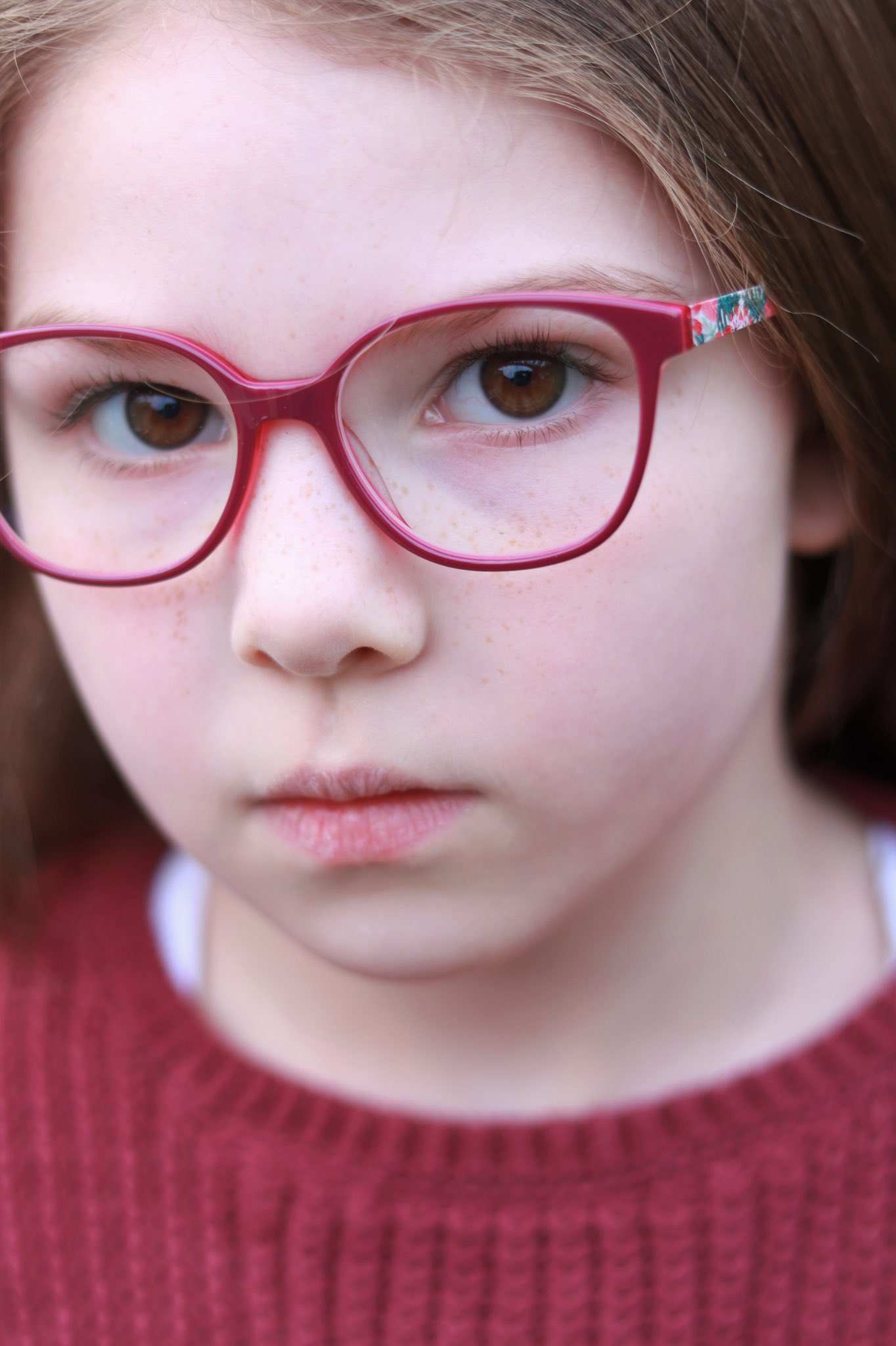 Thea Achillea on Twitter: "Temporary photos of me in my glasses to add to @SpotlightUK and ...