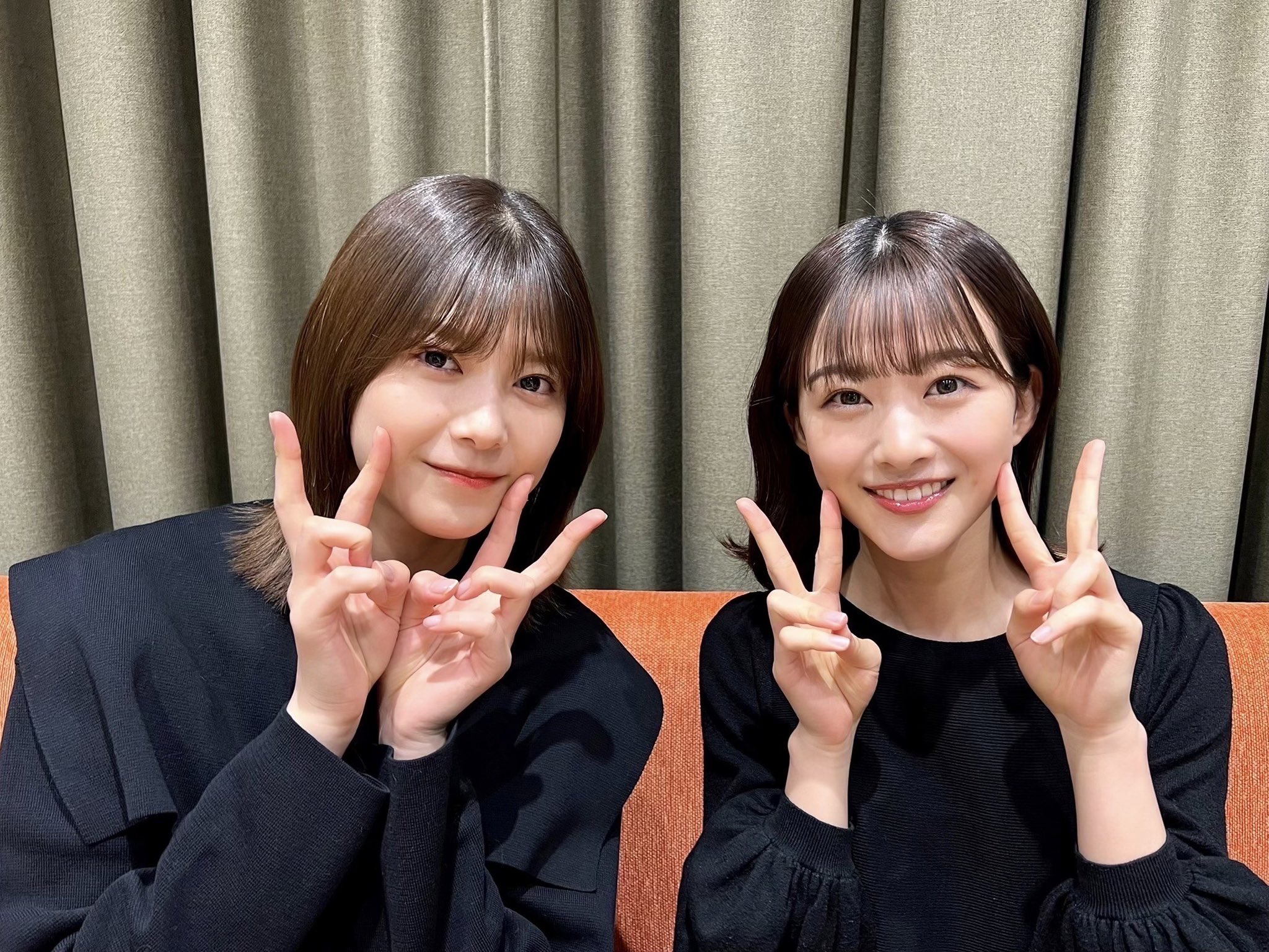 櫻坂46 On Twitter この後、20 00頃～原田葵と渡邉理佐がshowroom配信致します🌸 是非ご覧ください🎥