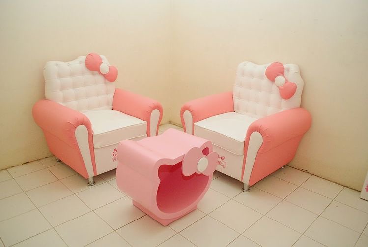 Hello Kitty Living Room Set