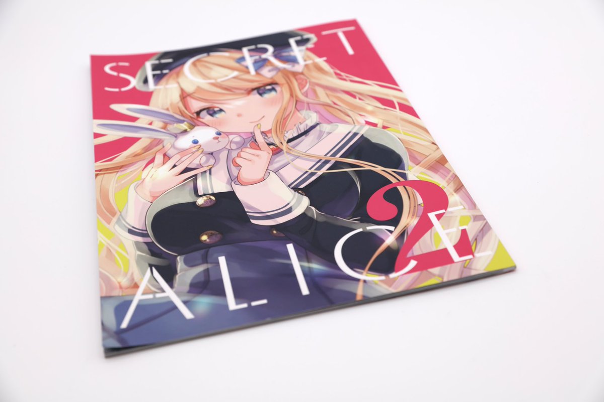 「昨日一眼レフで写真撮る方法教えてもらった!! * これは撮影した神の書物 」|絵夢アリス - Emu Aliceのイラスト