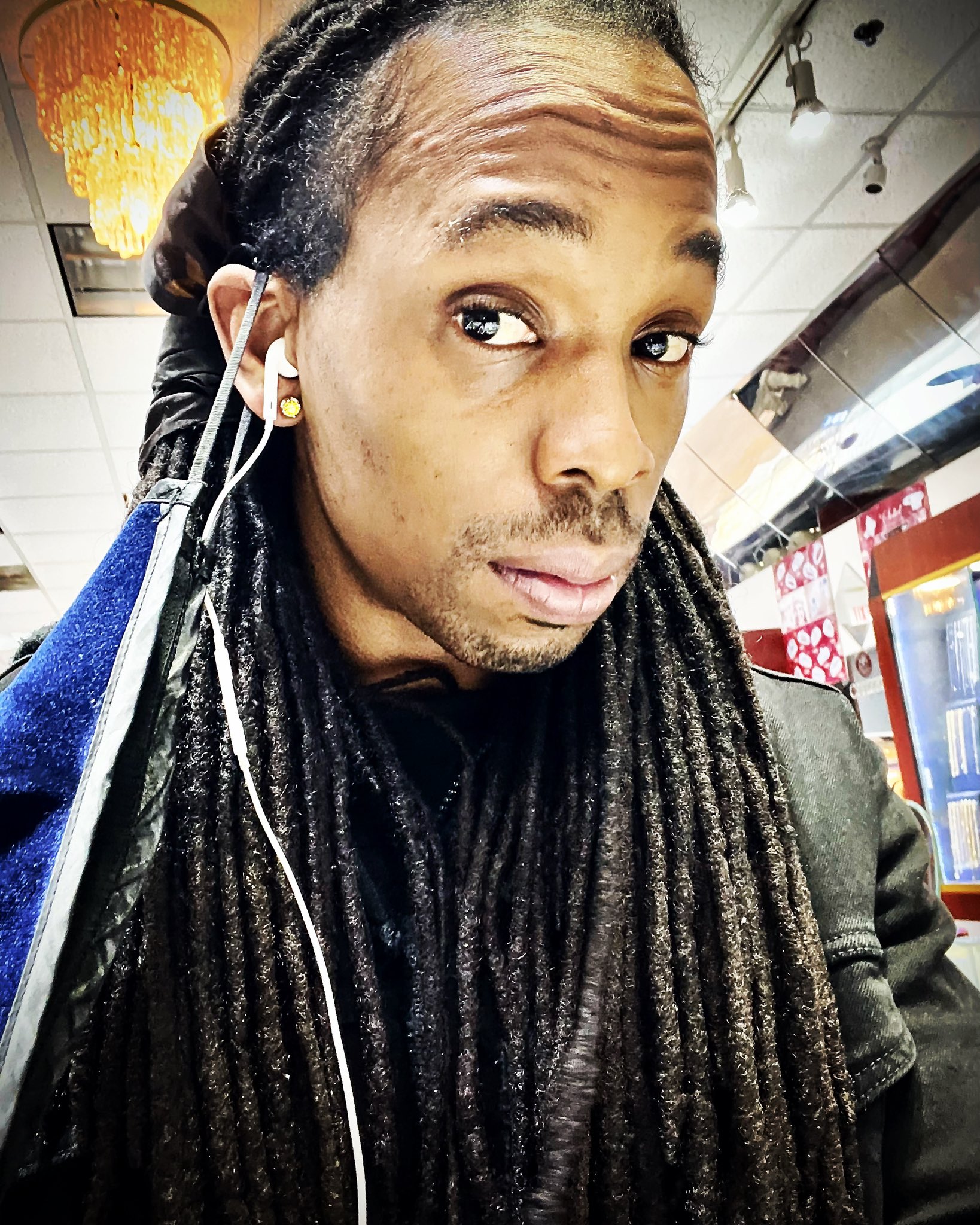 TW Pornstars - HiPri$. Twitter. 😅. 11:40 PM - 26 Jan 2022