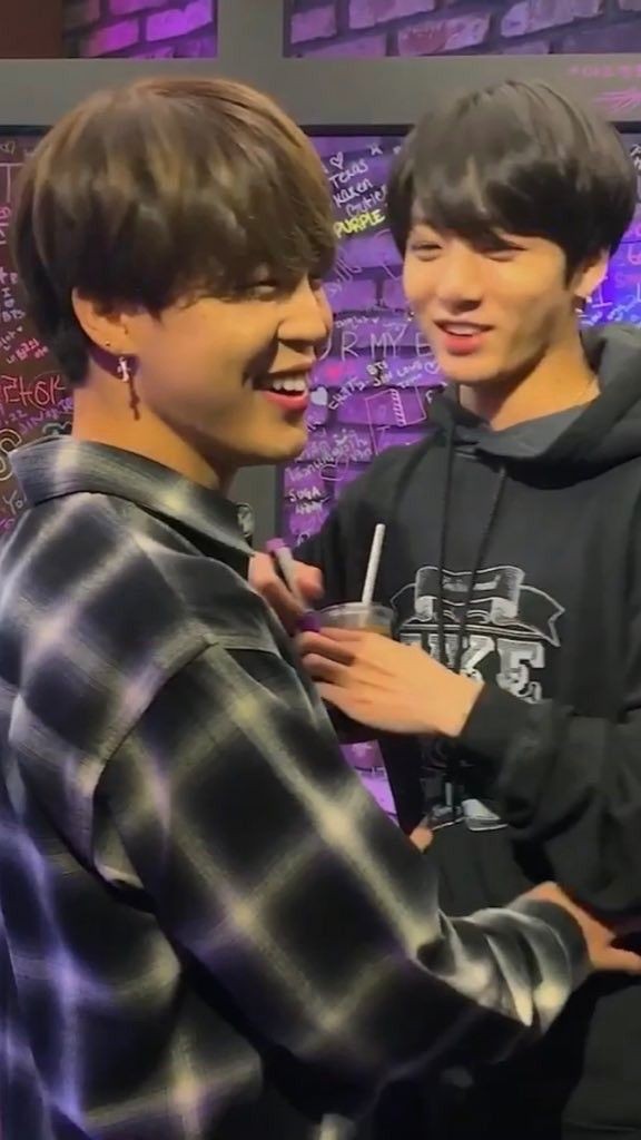 nikachu's edits 🐾 / Twitter