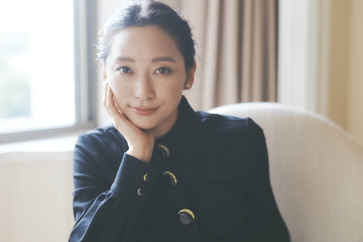 ananweb on Twitter: "杏「戦国時代よりはマシだよな」悩みの吹き飛ばし方 - 写真・北尾渉（杏） https://t.co/vRNbQcWhKY https://t.co ...