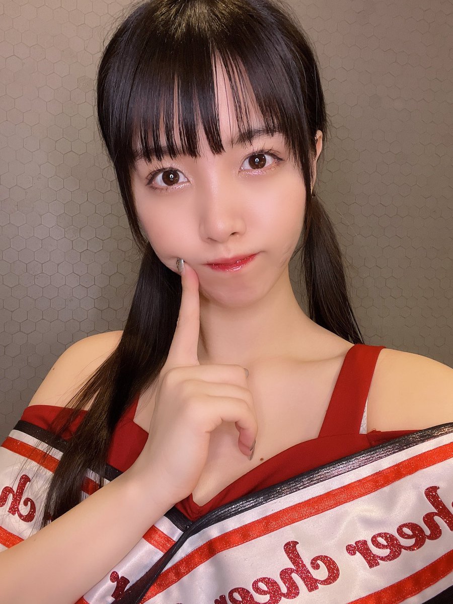 Twoucan - くるす蘭🐰🥀 (@_ran_kurusu_)