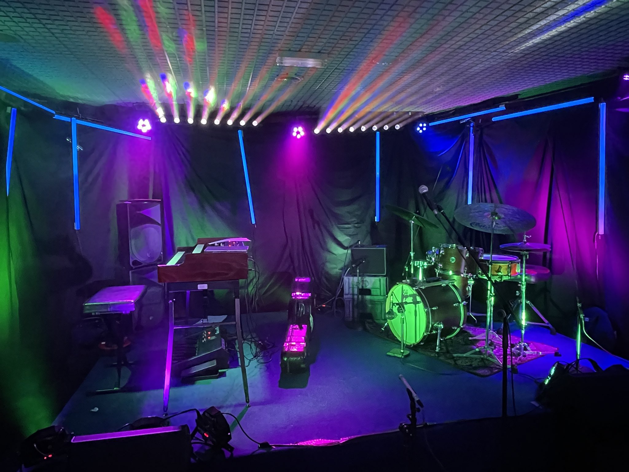 Small Stage Lighting Setups