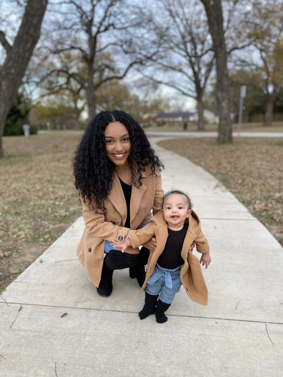 Kyra Henry's Threads – Thread Reader App