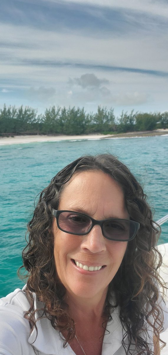 Lisa Mistretta's Instagram, Twitter & Facebook on IDCrawl