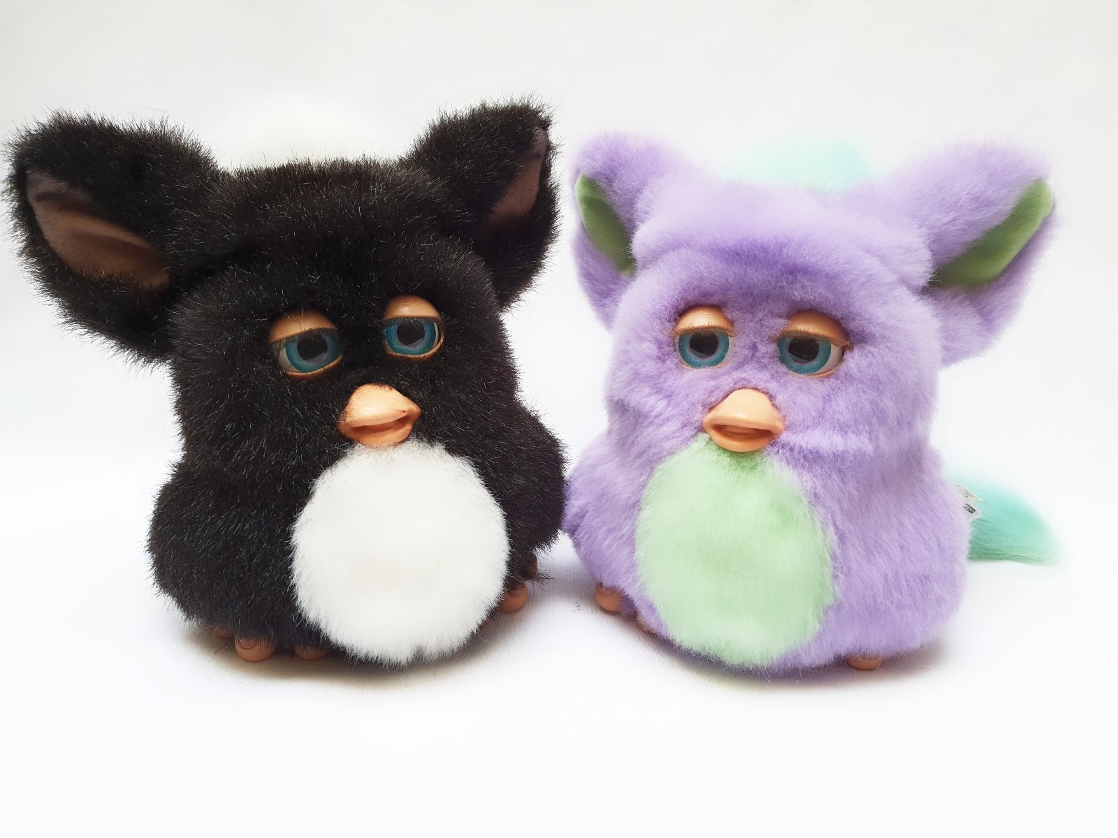 Black Furby 2022
