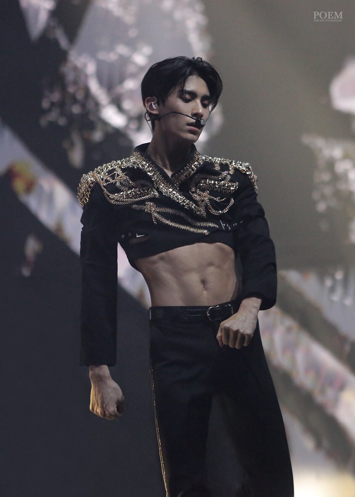 Taeyang Body 2022