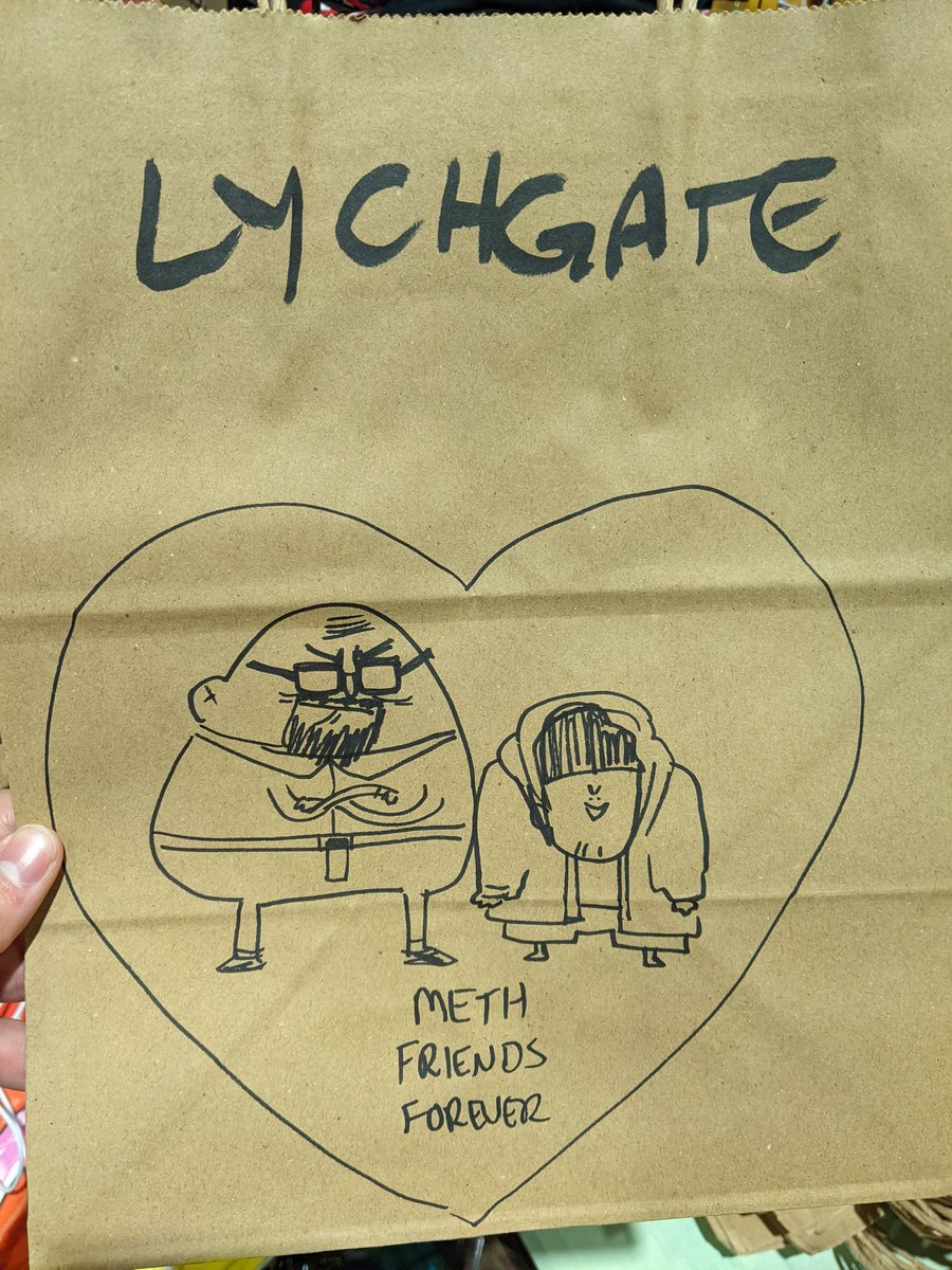「Just drawing Walter white again and again on these bags as h」LYCHGATE ...