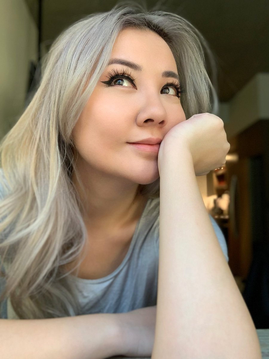 Smol bean Gina Darling @missginadarling