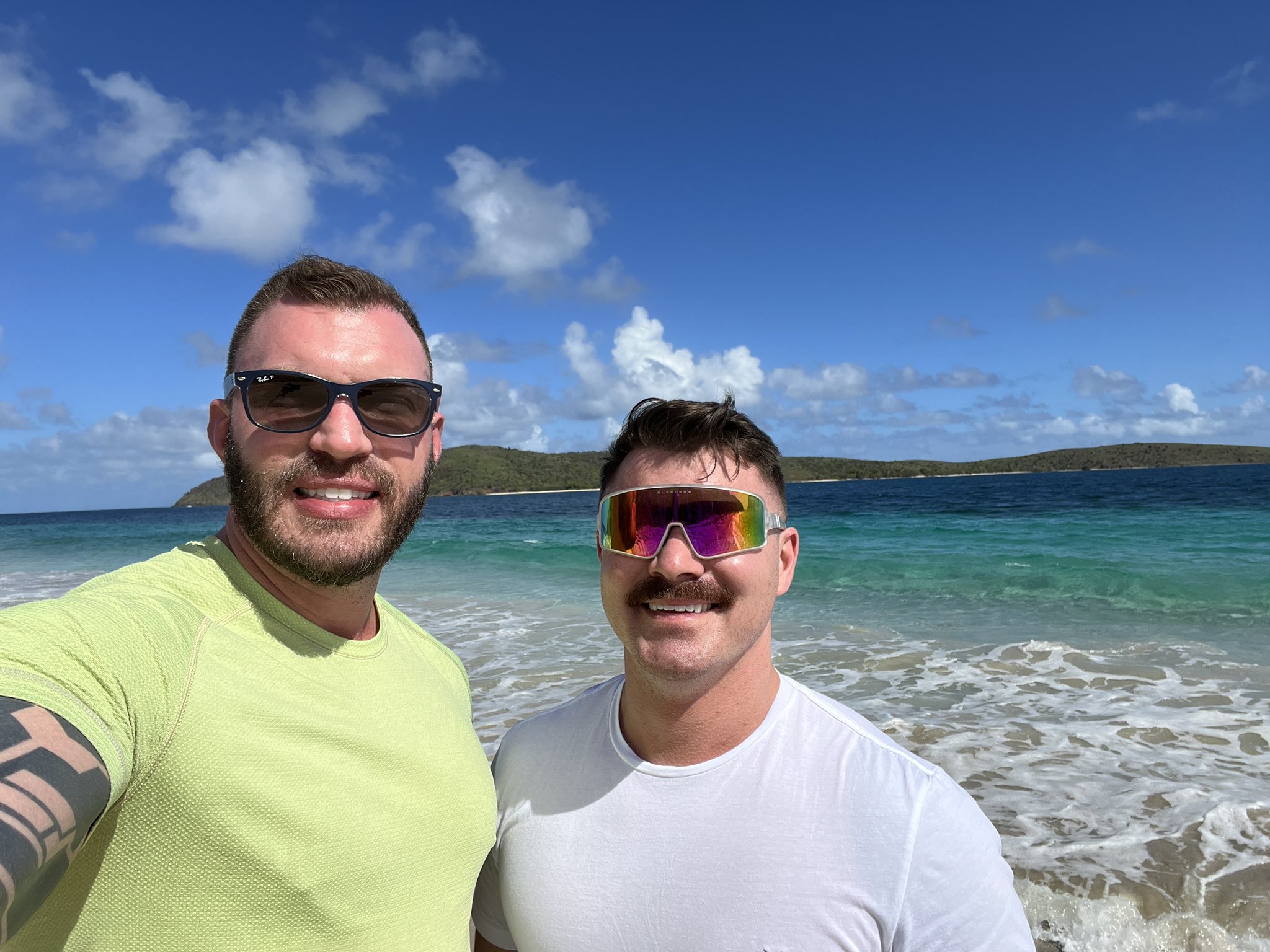 TW Pornstars - Adam Gray. Twitter. *goes to the beach and wears clothes ...