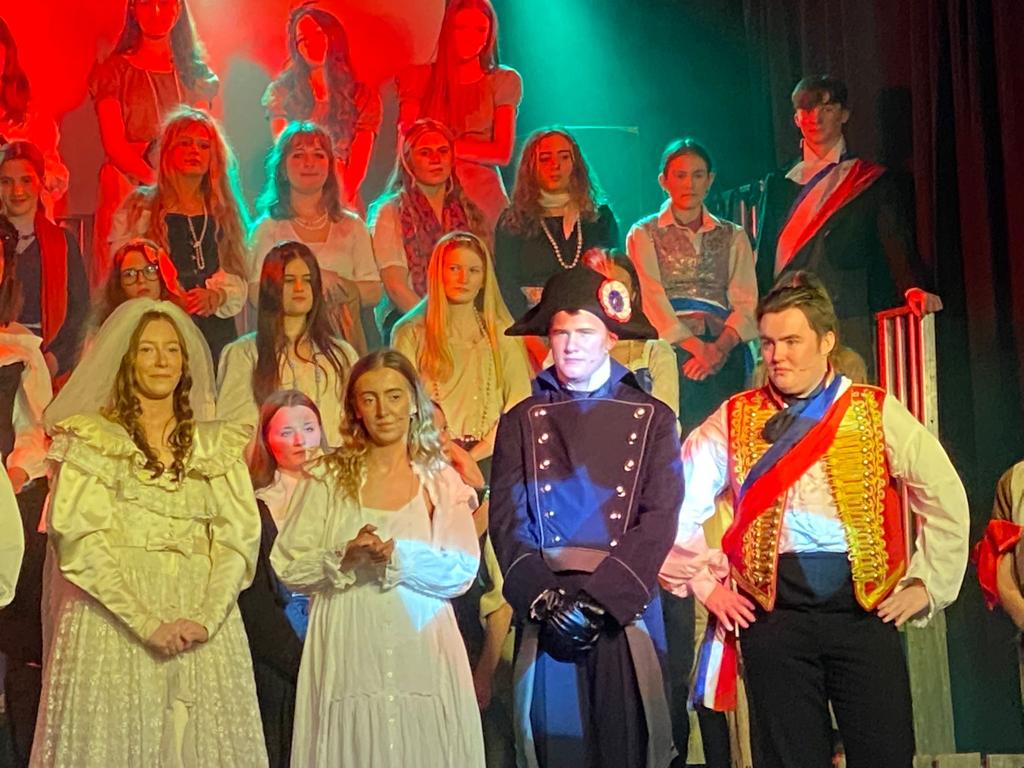 Les Miserables 2022 Wallpaper