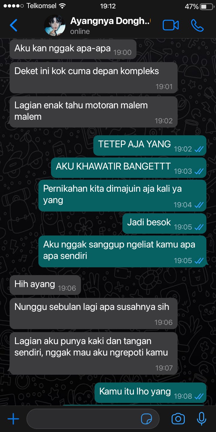 ayin on Twitter: "hanya luluh sama pukis alias peluk dan kiss https://t.co/hrNtISxpEq" / Twitter