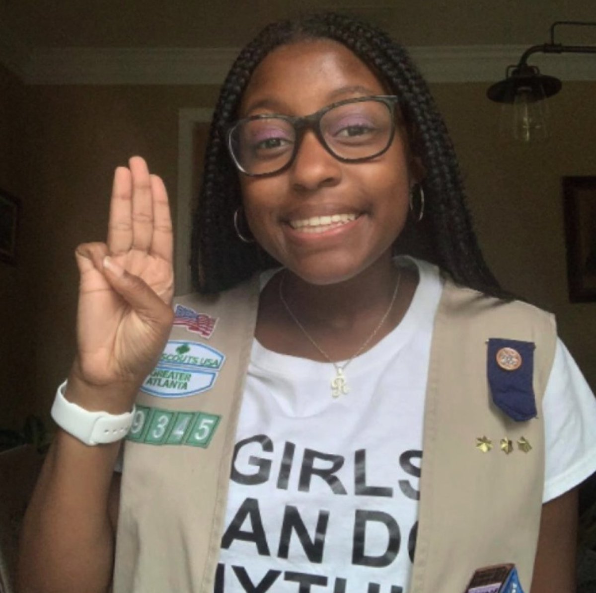 Building Girls of Courage, Confidence, and Character | Girl Scouts