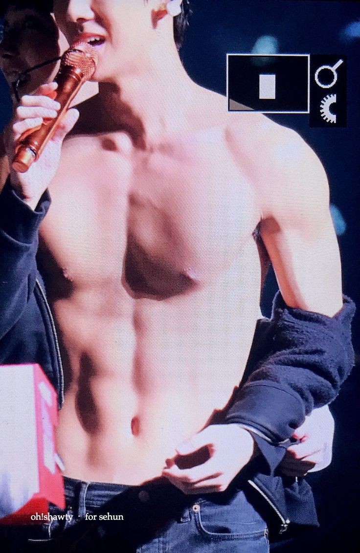 Chanyeol 2022 Exo Abs