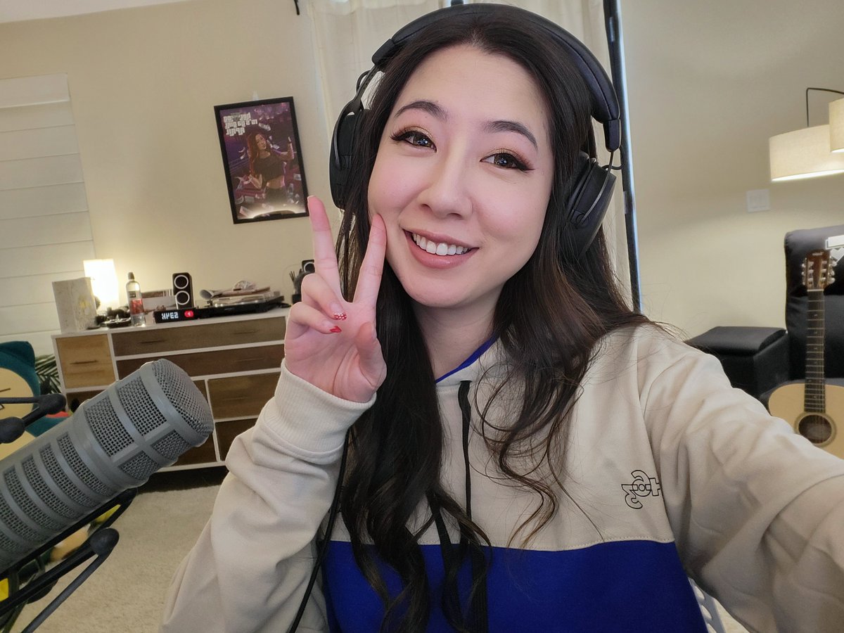 leslie on Twitter: "WHEEE going live now for Episode 3 of Game and Answer with @samsungmobile ...