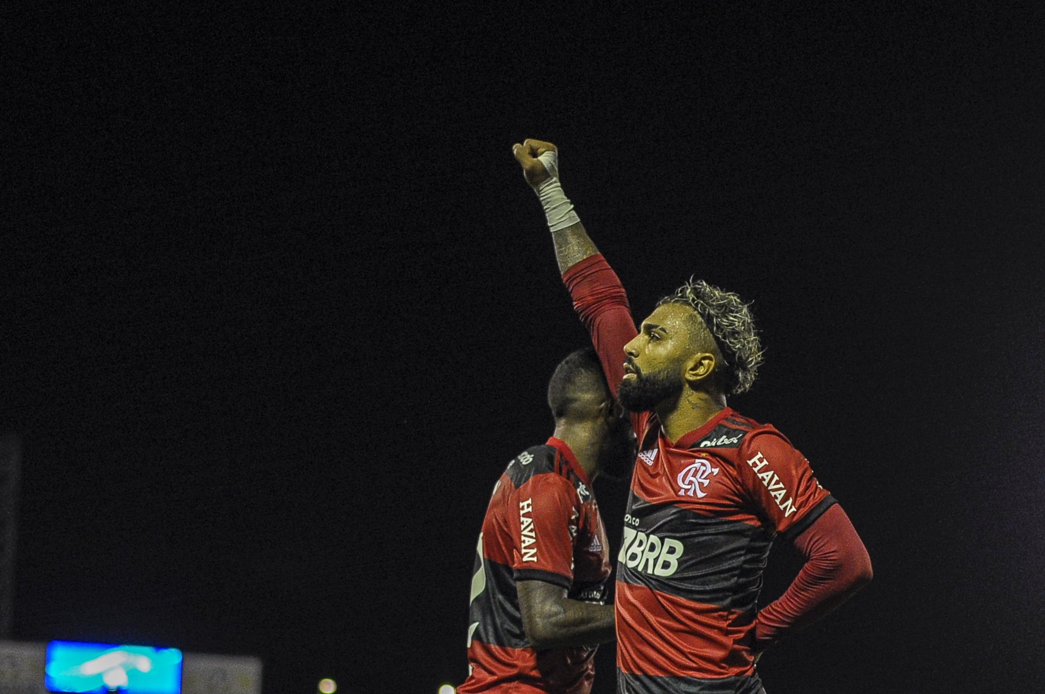 CINCUM? Flamengo goleia Nova Iguaçu e se torna vice líder do Campeonato ...