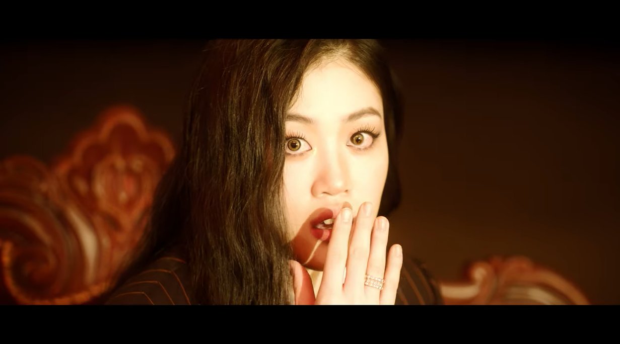 aomgofficial on Twitter: "[DeVita (드비타)] DeVita - 'Bonnie & Clyde' 🎀 ㅤ DeVita, EP [American ...