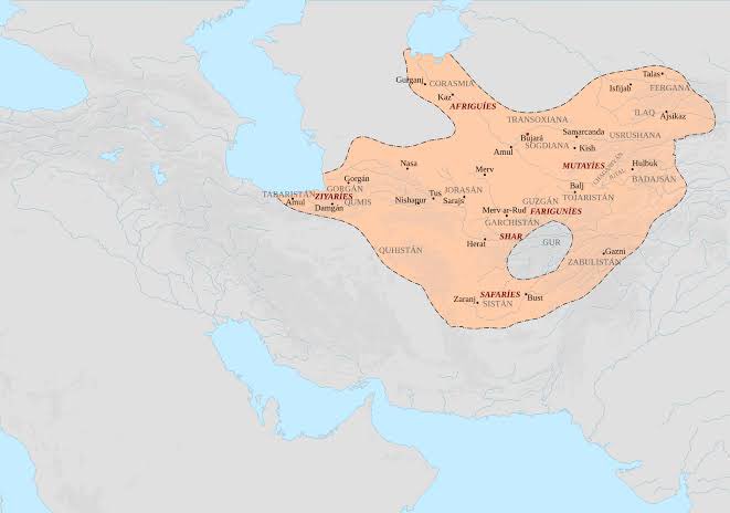 The Lal Mahra Sharif are a set of tombs in the Dera Ismail Khan region ...