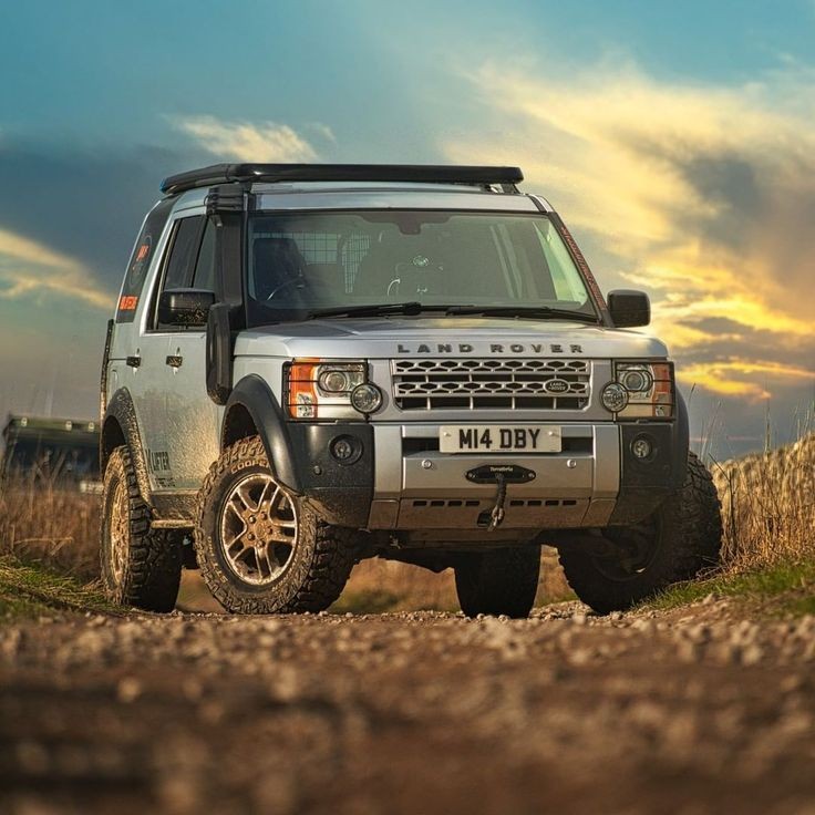 Land Rover Lr3 Wallpaper