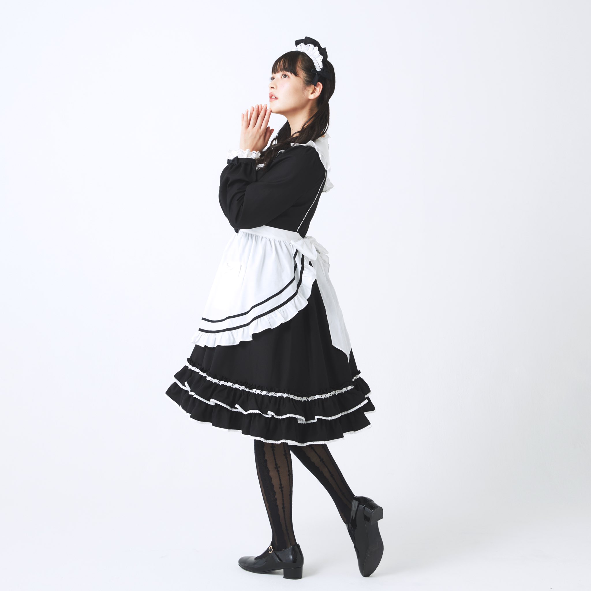 SUBLIMA on Twitter: "#上坂すみれ プロデュースのアパレルブランド『SUMIRE』第2弾 🔹「sweet maid girl」ワンピース/ブラック エプロンを取り外すことで ...