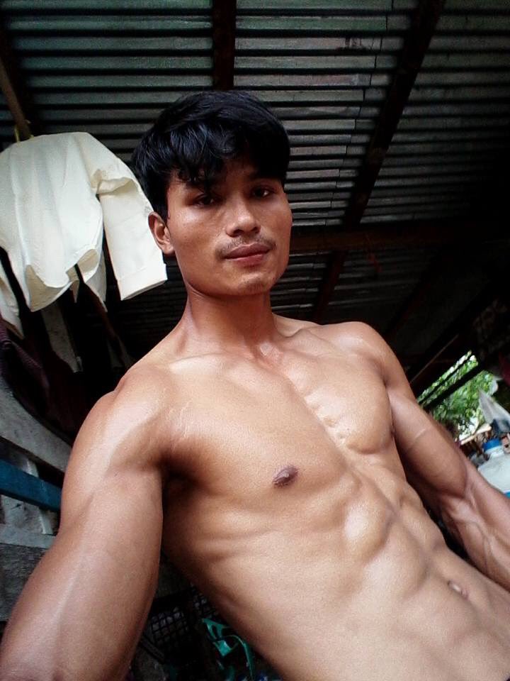 Kyaw Gyi On Twitter စစ်တွေက မြန်မာ့ကျား အထန်ဇေသူချေရဲ့ မြင်းလီးကြီး
