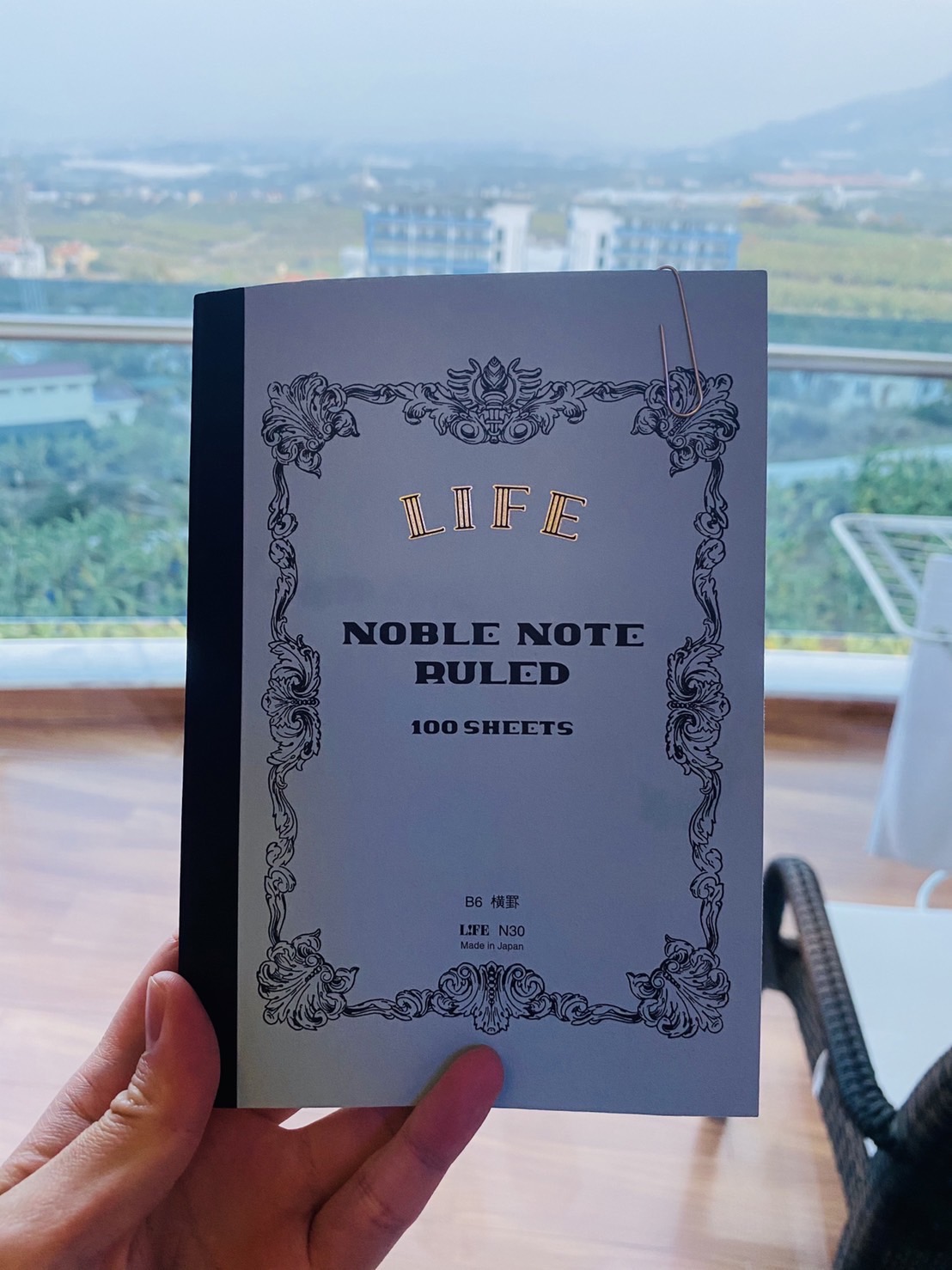 MULTILINGIRL🌳20言語勉強中のノマド on Twitter: "どんなノートを使うか？という事は、結構重要な気がしている。 私は、記事ネタにしても、言語学習にしても、安っぽい ...