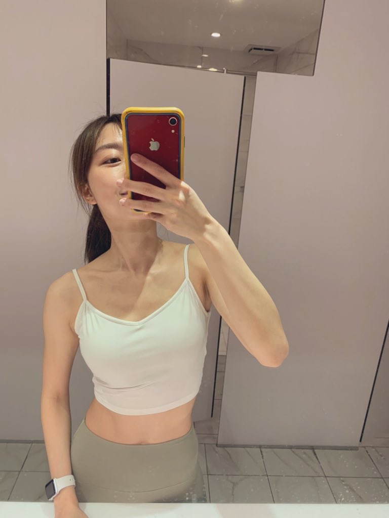 QQ on Twitter: "跟豬隊友上班真的太辛苦了…