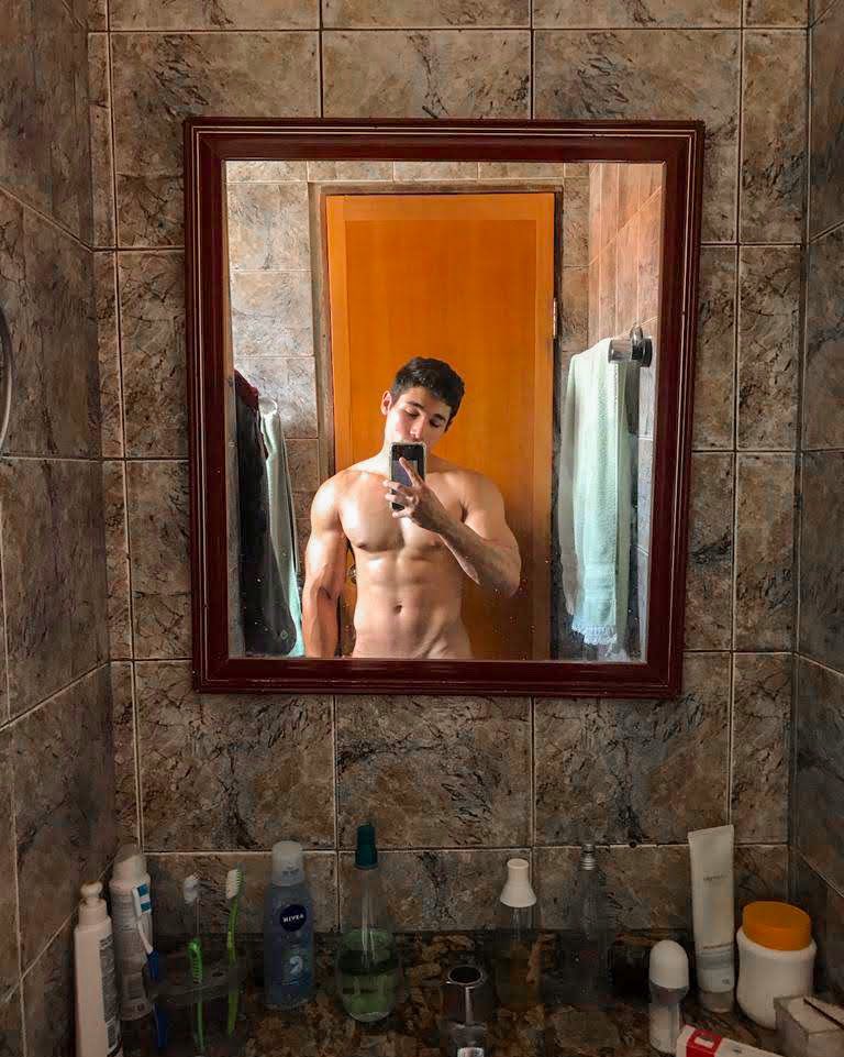 Douglas Sousa on Twitter: "Tá vindo, o retweet! ♻️🔁🔂🔄🔃…