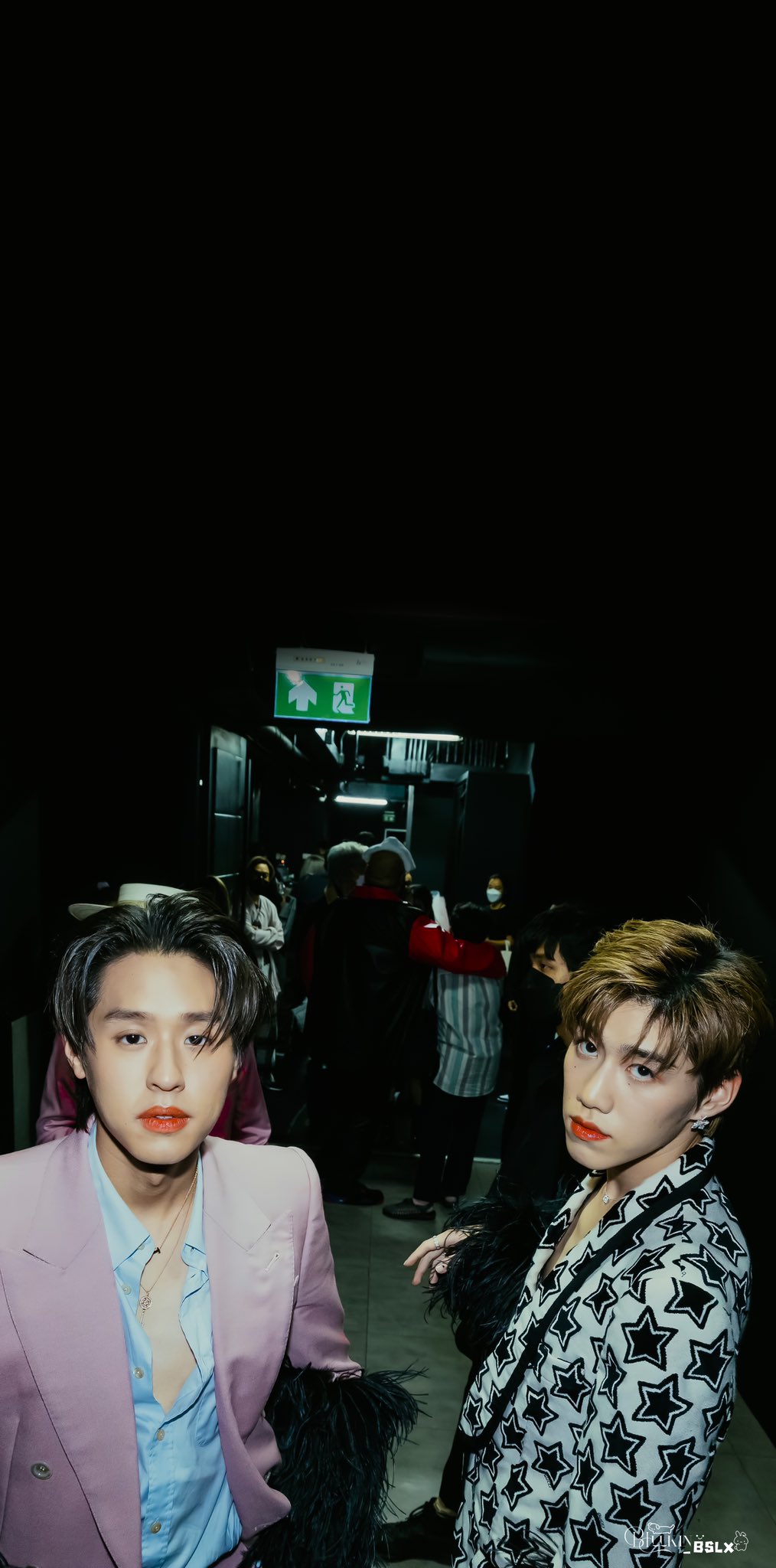 𝐁𝐈𝐋𝐋𝐊𝐈𝐍_𝐁𝐒𝐋𝐗 on Twitter: "#TOTYMusicAwards2021 #TOTYAwardsxBillkinPPKrit #BSLXWALLPAPER 🐶🐰 LOVE ...