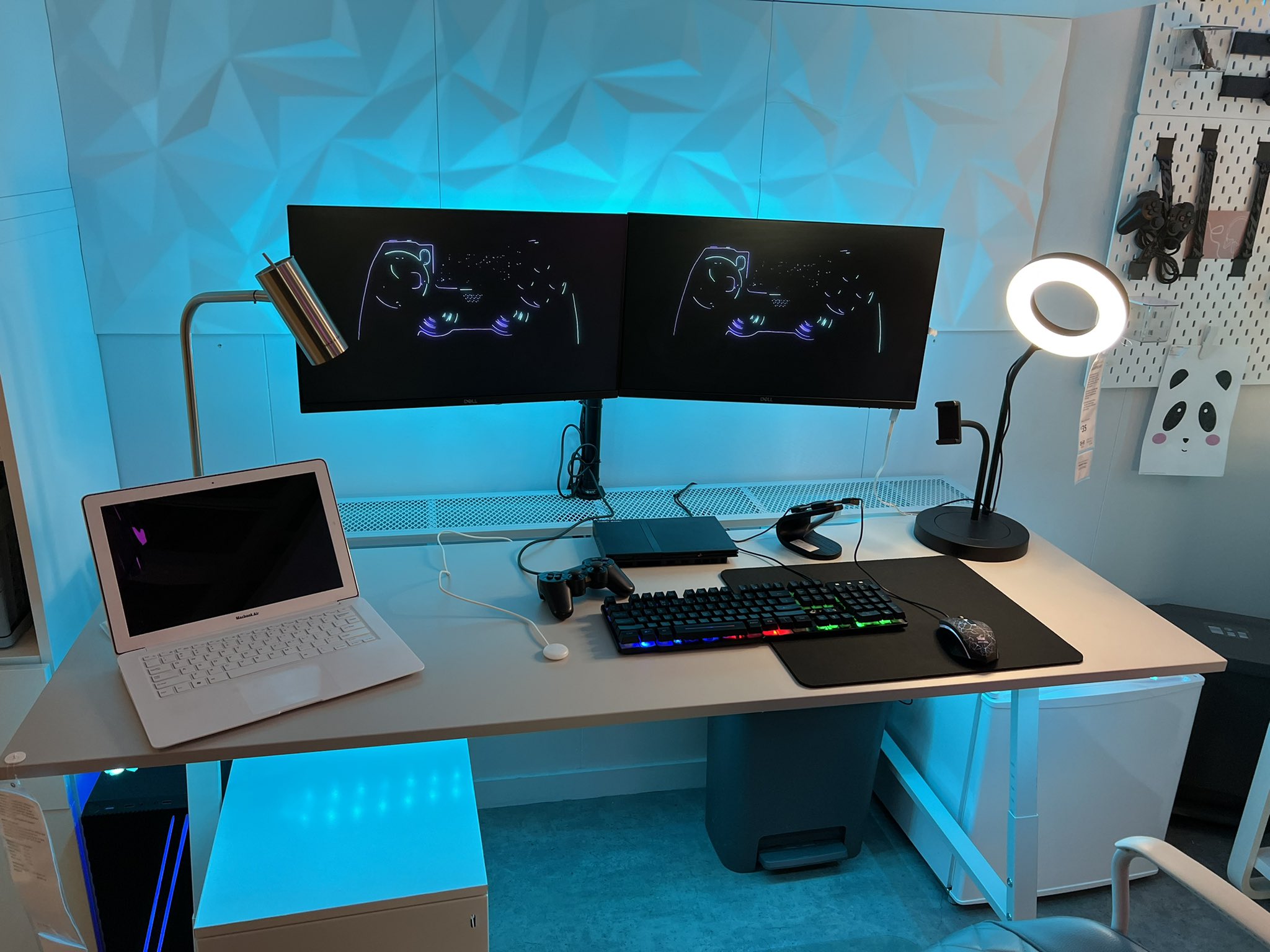 Epic 3monitor Gaming Pc Setup 20481536 Pc Setup