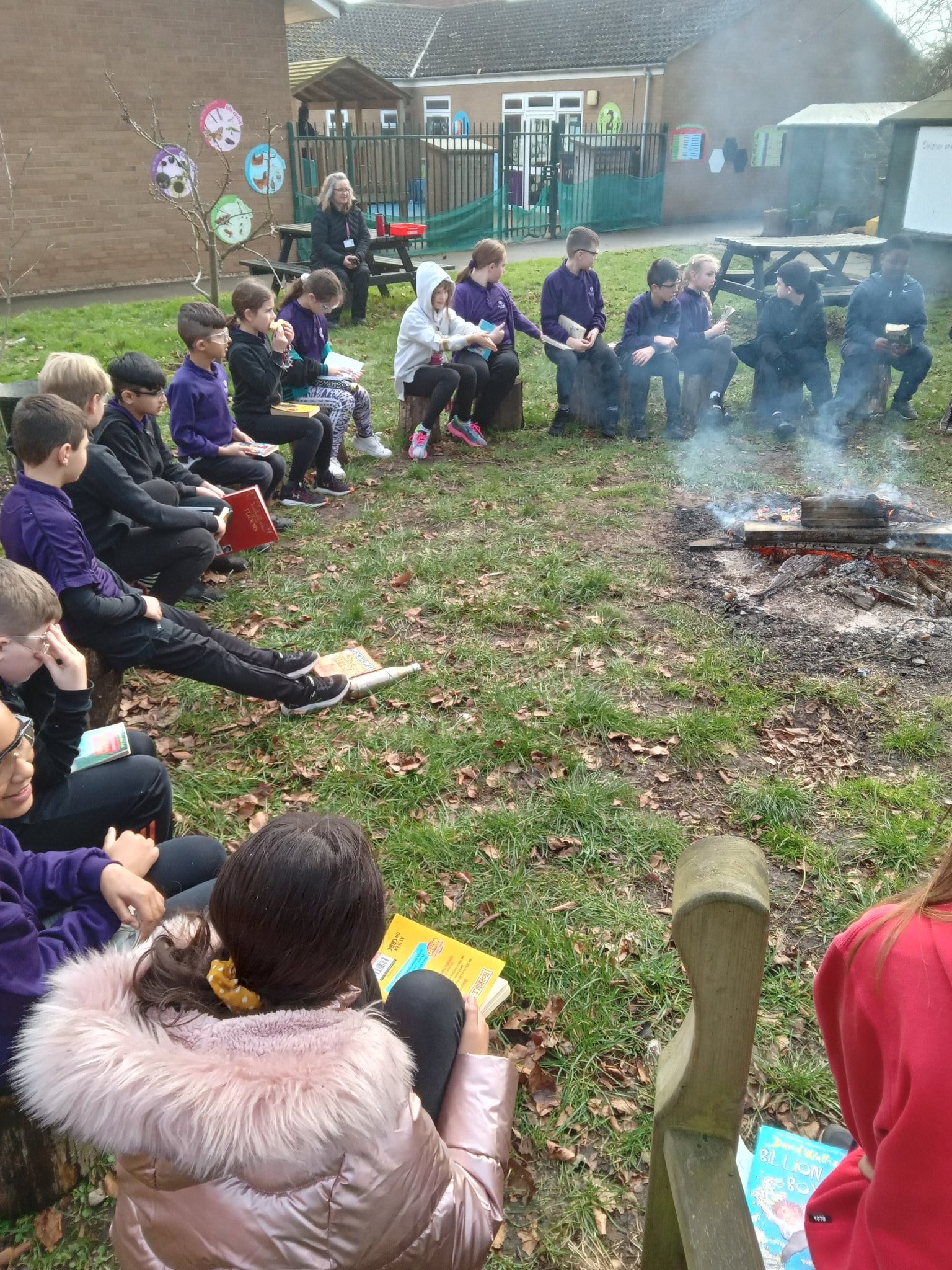 Newark Hill Academy on Twitter: "As part of our World Book Week celebrations, today our children ...