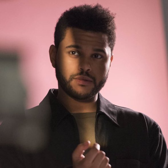 The Weeknd Access on Twitter: ".@theweeknd has now surpassed 2 billion streams in 2022 on ...