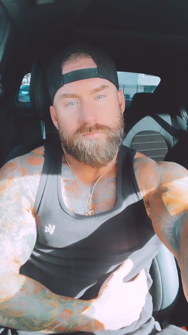 TW Pornstars - Joshua Hopkins. Pictures and videos from Twitter.