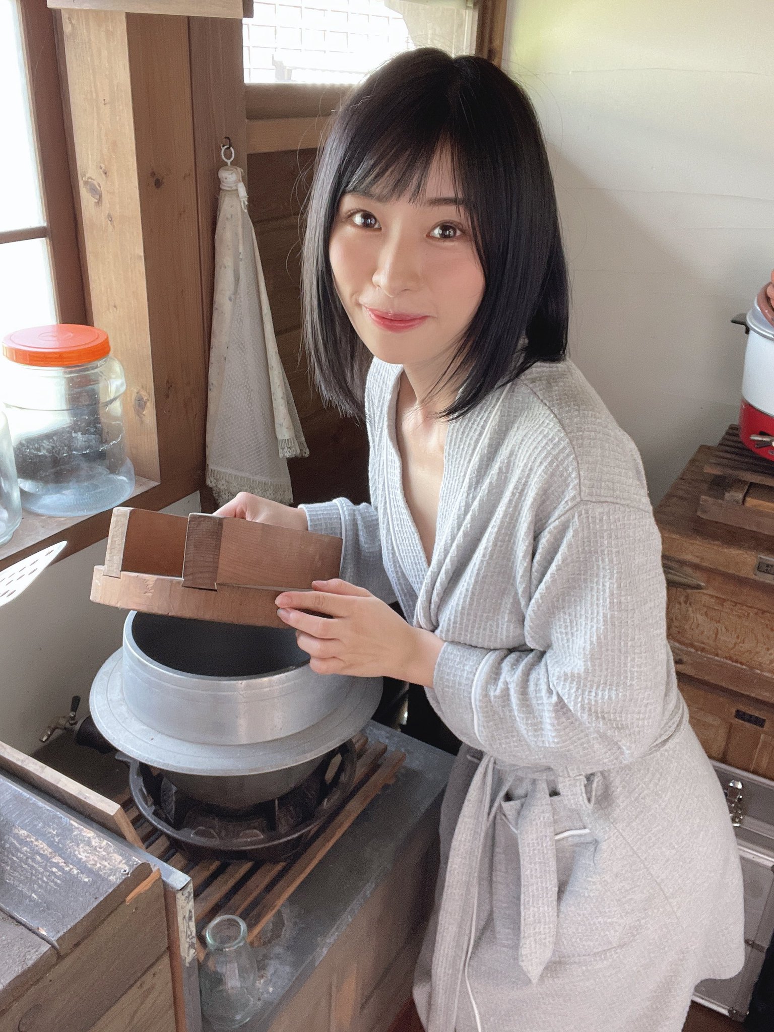 AV女優の下着水着グラビア on Twitter: "宮島めい(@miyajima100) めいさんの可愛い写真集めてみた♪ #AVを見るならAV女優のためにAVを買おう https://t ...